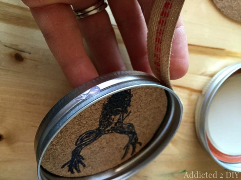 Easy Embossed Mason Jar Lid Ornaments
